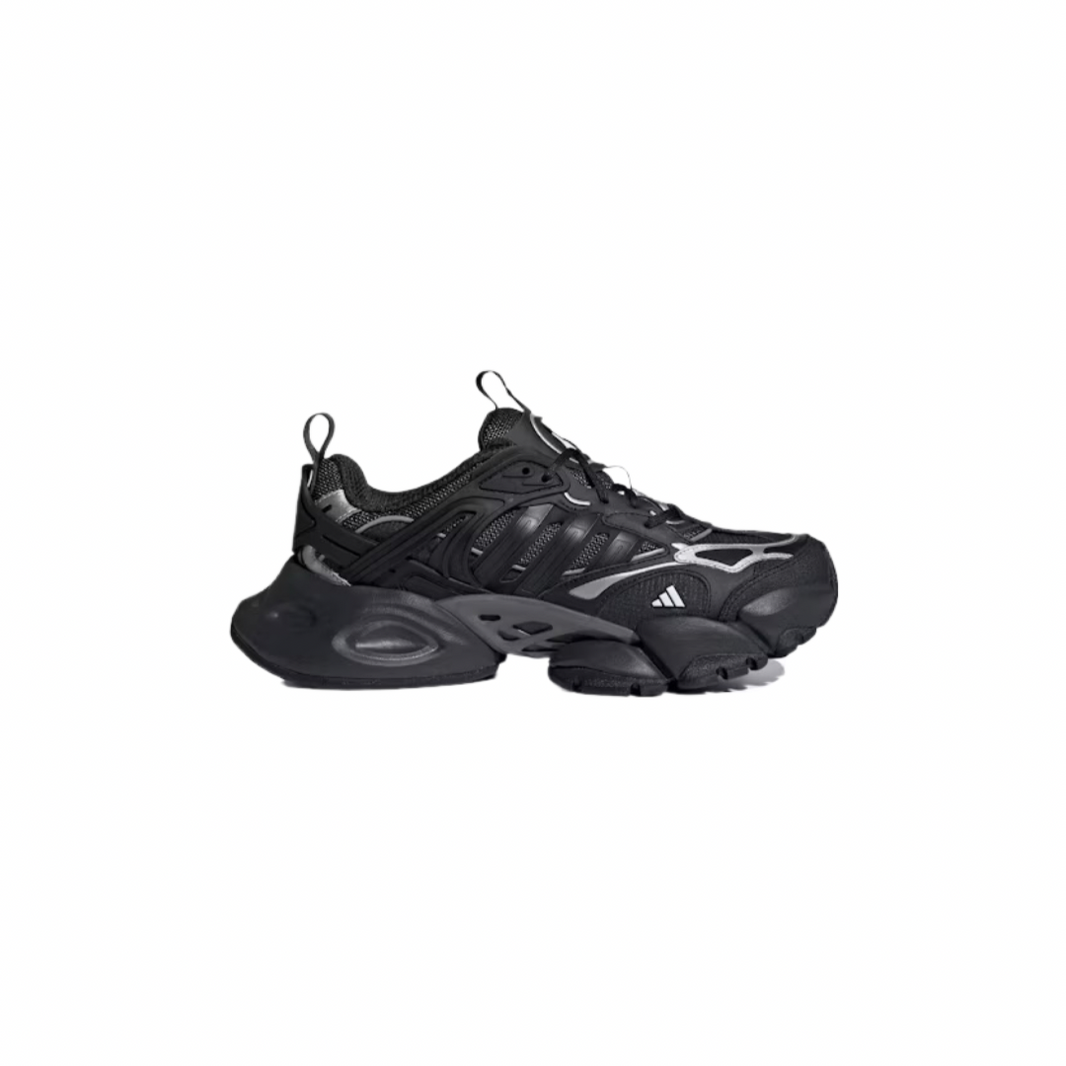 XLG Runner – SNEAKERHEADS